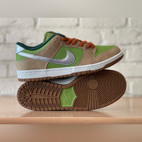 Nike | Shoes | Nike Sb Dunk Low Pro Wc Retro Escargot Green Pear Sesame ...